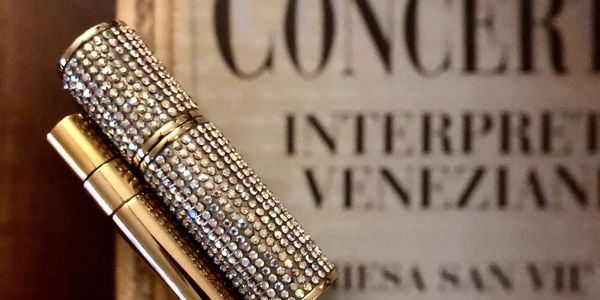 Refillable Perfume Travel Bottle | Madam Fox Perfume Atomizers